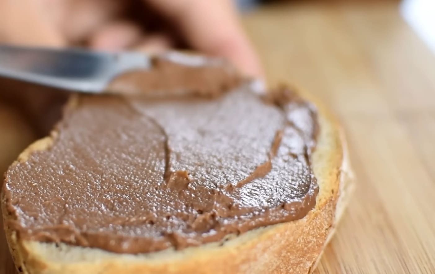 Can You Mix Nutella and Peanut Butter? - CanYouMix